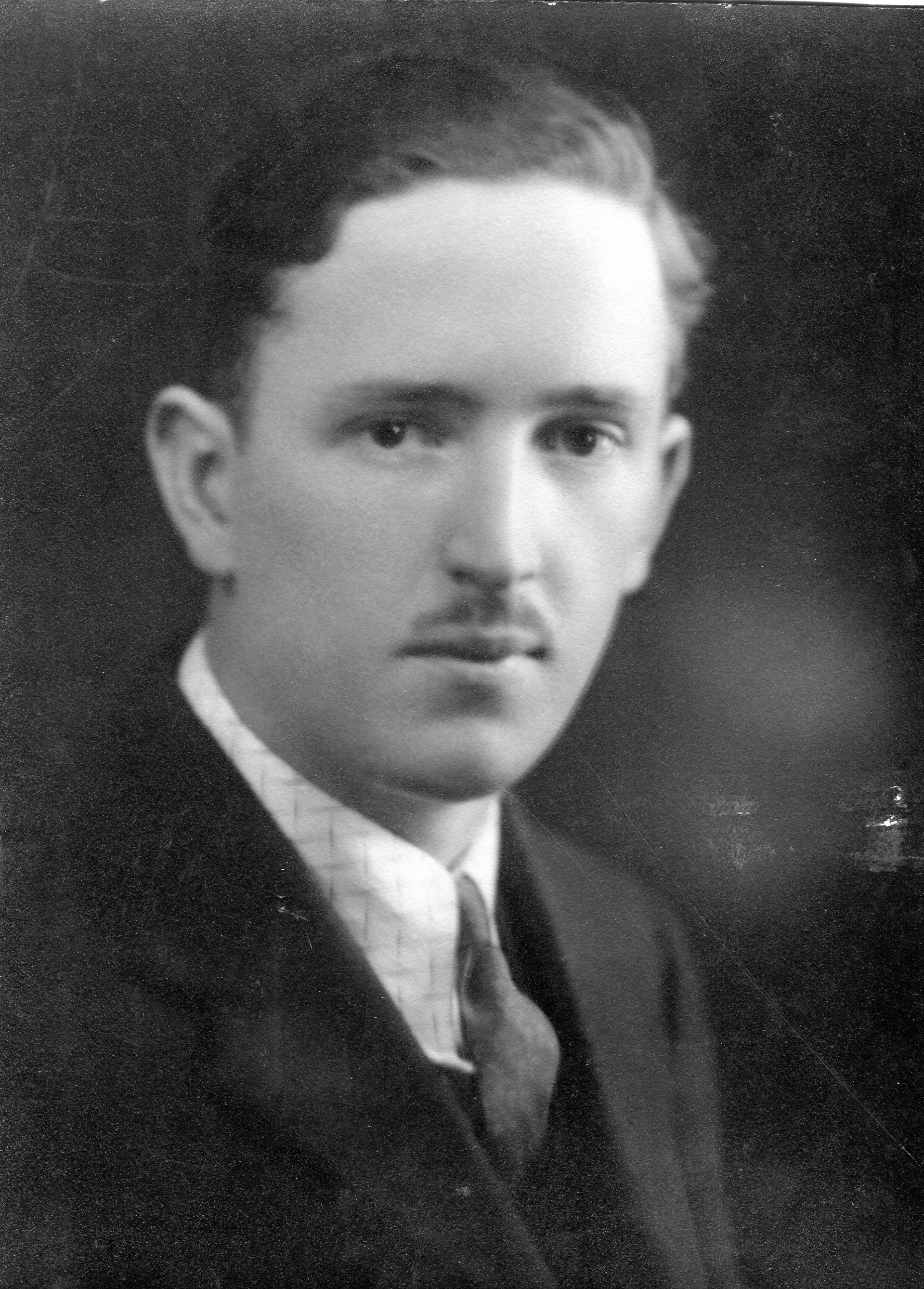 Charles James Scott c.1931 - Genealogy of Sue Marous